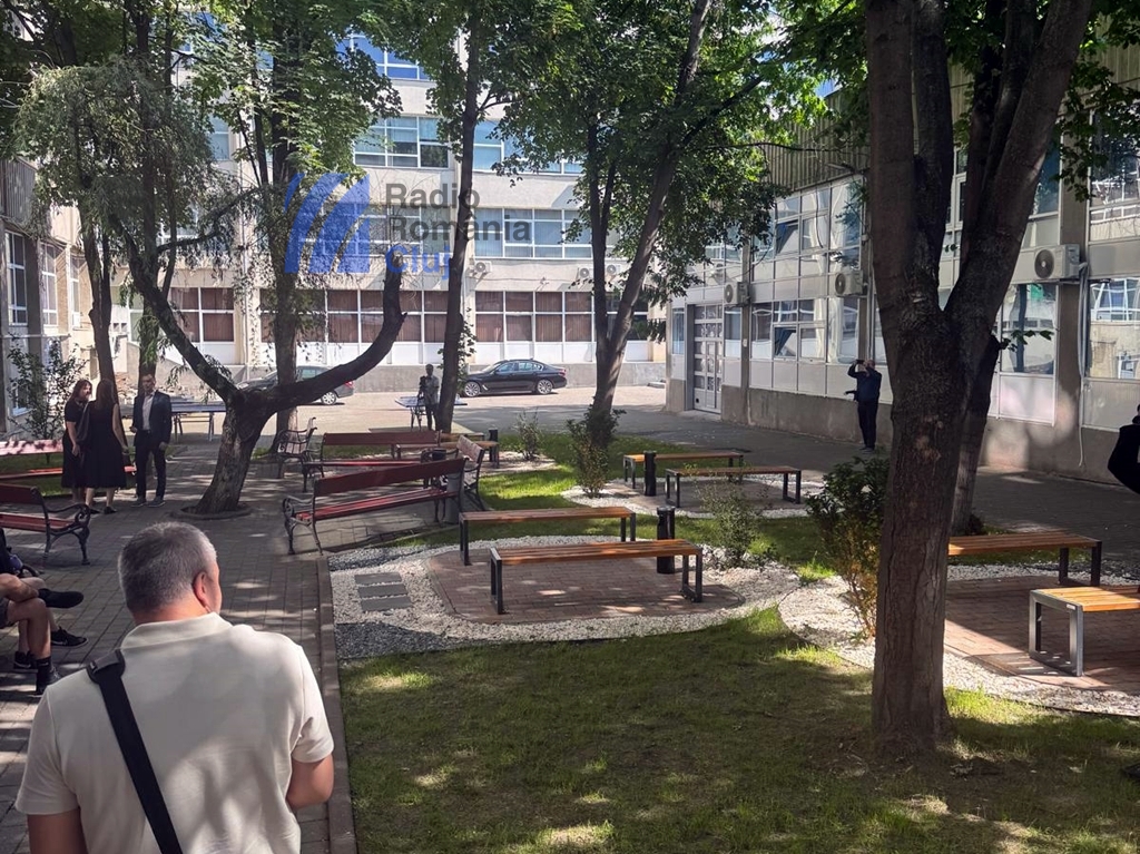 Spații modernizate, în incinta UTCN, dedicate studenților - Radio ...
