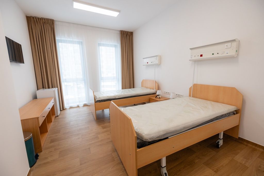 Primăria dă în folosință noul centru pentru vârstnici: condiții și ...