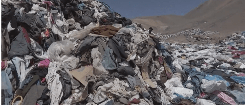 Deșertul Atacama, sufocat de haine vechi - Radio Romania Cluj